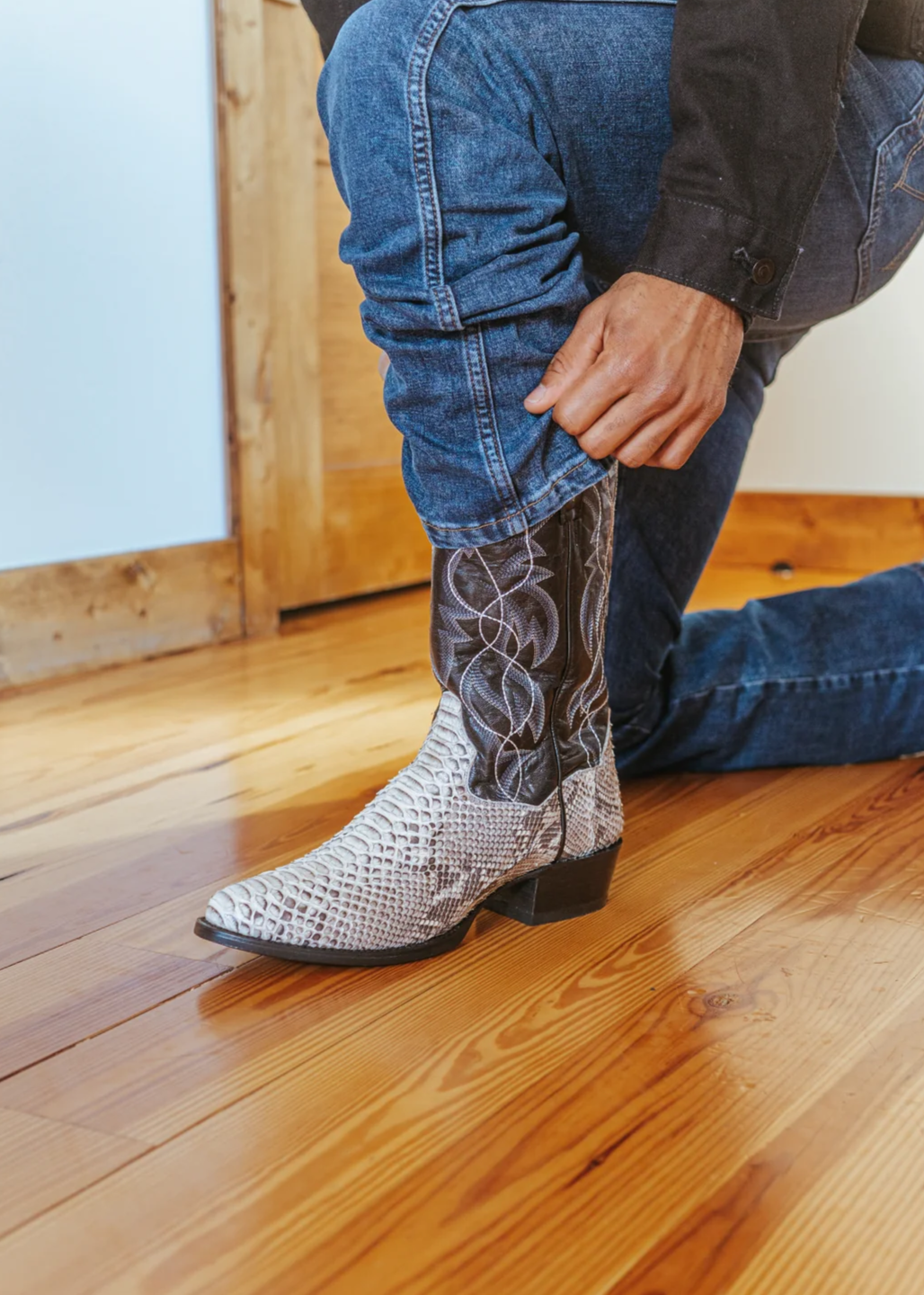 Men's Manning Python Western Boots – Skip's Western Outfitters